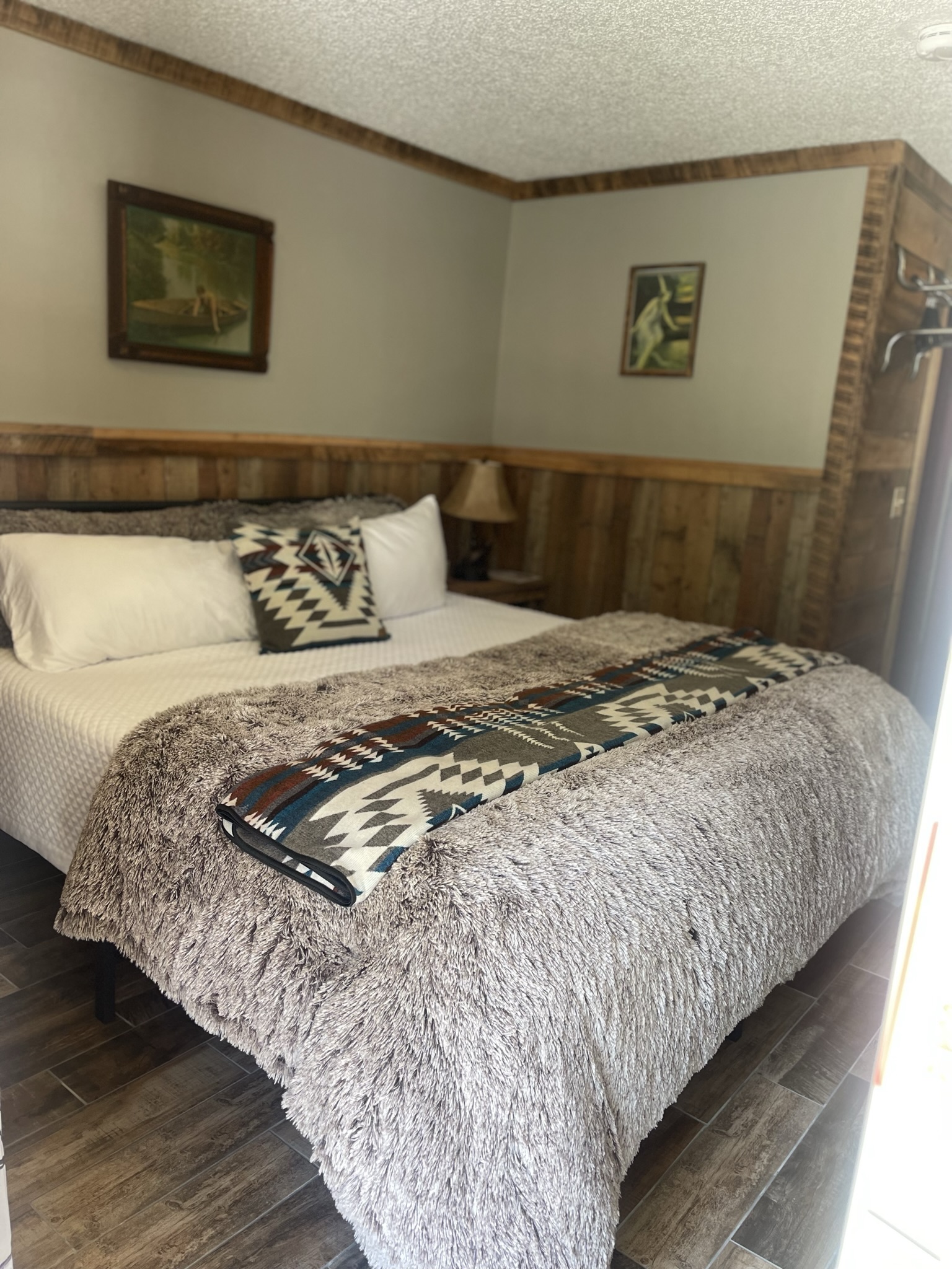 Lodging - The Shine Farm
